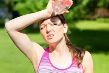 dehydration-signs-symptoms-causes-and-prevention_image